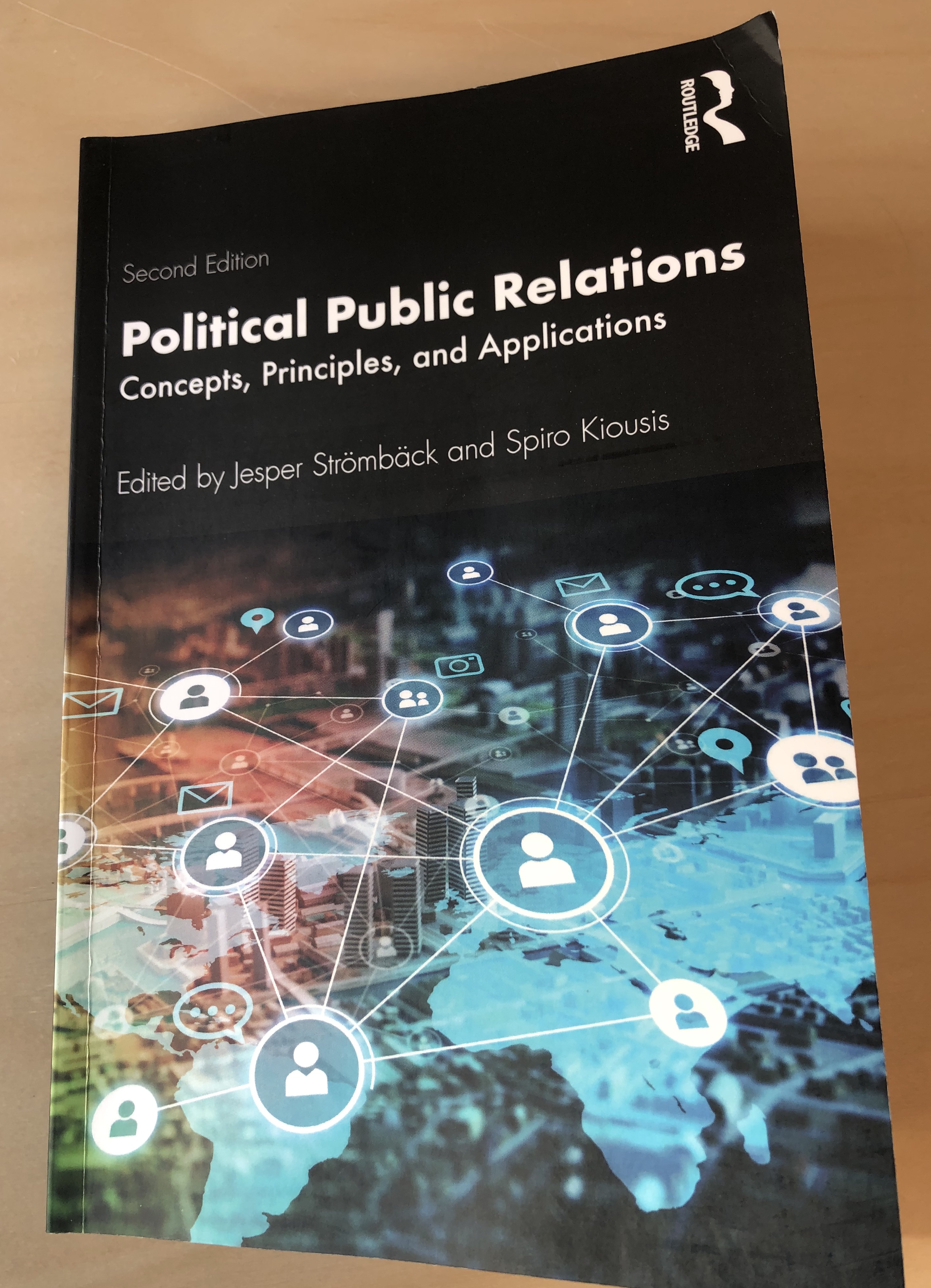 Ny bok om Political Public Relations | Jesper Strömbäck